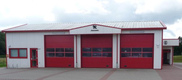 Feuerwehrhaus | HFUK Nord | Hanseatische Feuerwehr-Unfallkasse Nord ...