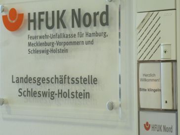 Nehmen Sie Kontakt mit uns auf | HFUK Nord | Hanseatische Feuerwehr ...